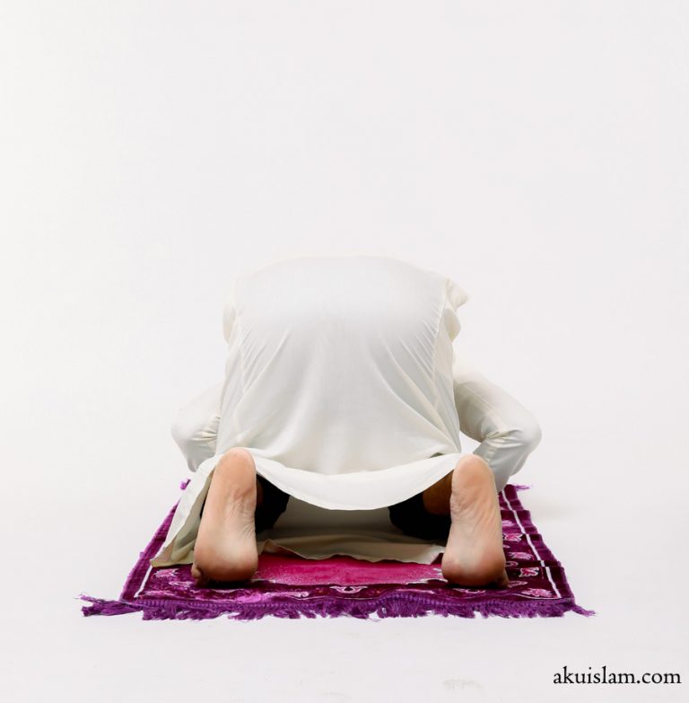 Cara SUJUD Yang Betul (Siri Panduan Solat Sempurna) • Aku Islam